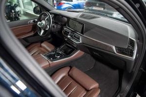 BMW X5 2021 Kauņa, ar dzinēja tilpumu 3.00 L un nobraukumu 105 tūkst. km par 53771 €, foto 16 vietnē AUTOMOTO.COM.LV