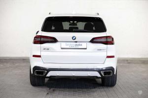 BMW X5 2022 Viļņa, ar dzinēja tilpumu 3.00 L un nobraukumu 92 tūkst. km par 58441 €, foto 13 vietnē AUTOMOTO.COM.LV