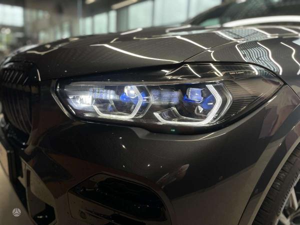 BMW X5 2022 Klaipėda, ar dzinēja tilpumu 3.00 L un nobraukumu 113 tūkst. km par 58991 €, foto 8 vietnē AUTOMOTO.COM.LV