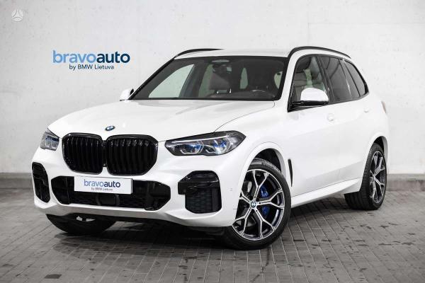 BMW X5 2022 Viļņa, ar dzinēja tilpumu 3.00 L un nobraukumu 85 tūkst. km par 54491 €, foto 1 vietnē AUTOMOTO.COM.LV