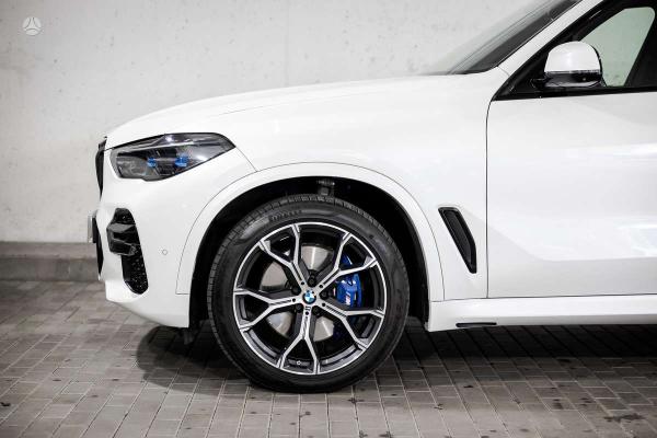 BMW X5 2022 Viļņa, ar dzinēja tilpumu 3.00 L un nobraukumu 85 tūkst. km par 54491 €, foto 4 vietnē AUTOMOTO.COM.LV