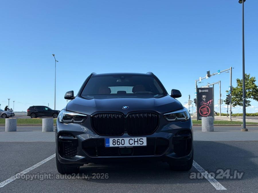 BMW X5 2022 in Tallinn, with an engine capacity of 3.00 L and mileage of 42 thousand km for 64000 €, photo 3 on AUTOMOTO.COM.LV