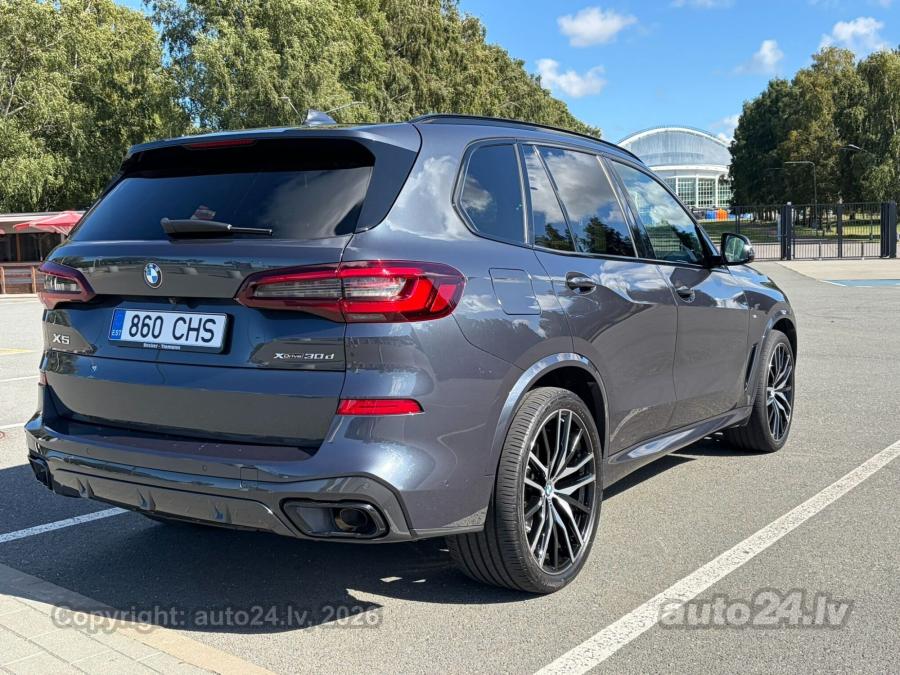 BMW X5 2022 in Tallinn, with an engine capacity of 3.00 L and mileage of 42 thousand km for 64000 €, photo 8 on AUTOMOTO.COM.LV