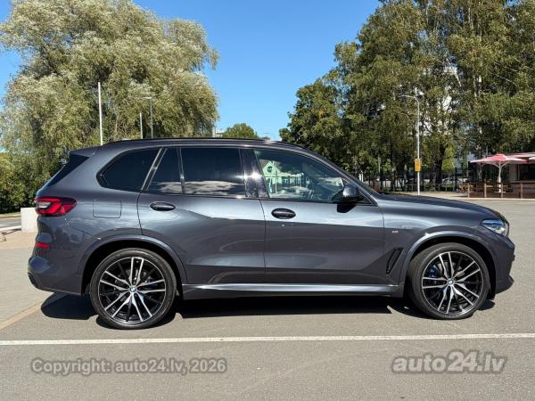 BMW X5 2022 Tallina, ar dzinēja tilpumu 3.00 L un nobraukumu 42 tūkst. km par 64000 €, foto 8 vietnē AUTOMOTO.COM.LV