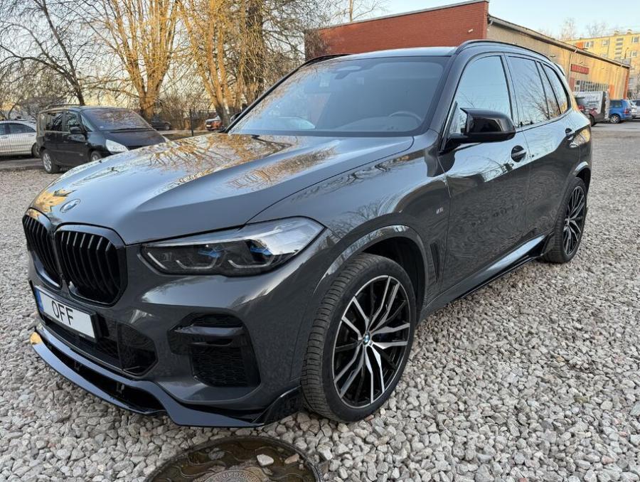 BMW X5 2022 Rīga, ar dzinēja tilpumu 3.00 L un nobraukumu 161 tūkst. km par 49500 €, foto 3 vietnē AUTOMOTO.COM.LV