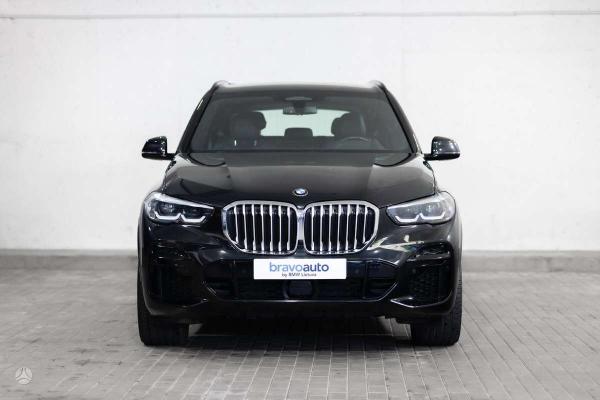 BMW X5 2023 Viļņa, ar dzinēja tilpumu 3.00 L un nobraukumu 73 tūkst. km par 55991 €, foto 2 vietnē AUTOMOTO.COM.LV