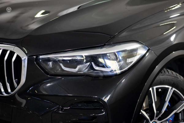 BMW X5 2023 in Vilnius, with an engine capacity of 3.00 L and mileage of 73 thousand km for 55991 €, photo 6 on AUTOMOTO.COM.LV