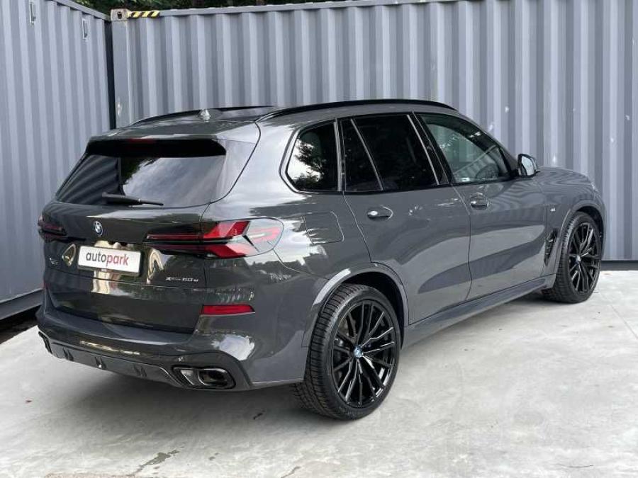 BMW X5 2023 in Vilnius, with an engine capacity of 3.00 L and mileage of 58 thousand km for 67300 €, photo 4 on AUTOMOTO.COM.LV