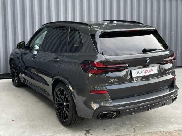 BMW X5 2023 in Vilnius, with an engine capacity of 3.00 L and mileage of 58 thousand km for 67300 €, photo 4 on AUTOMOTO.COM.LV