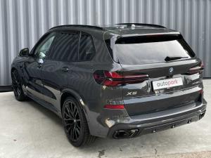 BMW X5 2023 in Vilnius, with an engine capacity of 3.00 L and mileage of 58 thousand km for 67300 €, photo 5 on AUTOMOTO.COM.LV