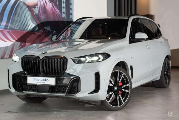 BMW X5 2023 in Kaunas, with an engine capacity of 3.00 L and mileage of 76 thousand km for 72744 €, photo 1 on AUTOMOTO.COM.LV