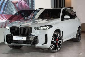 BMW X5 2023 in Kaunas, with an engine capacity of 3.00 L and mileage of 76 thousand km for 72744 €, photo  on AUTOMOTO.COM.LV