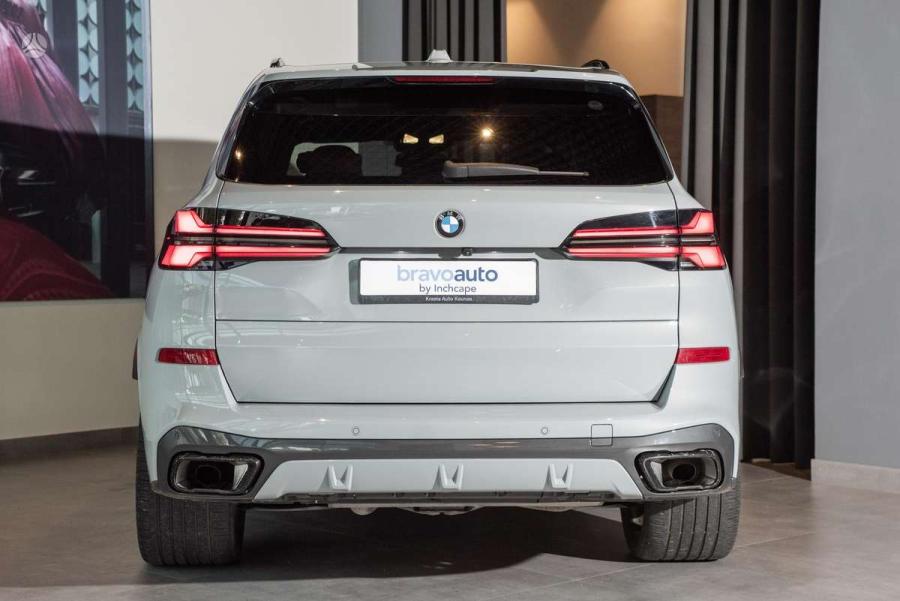 BMW X5 2023 in Kaunas, with an engine capacity of 3.00 L and mileage of 76 thousand km for 72744 €, photo 7 on AUTOMOTO.COM.LV