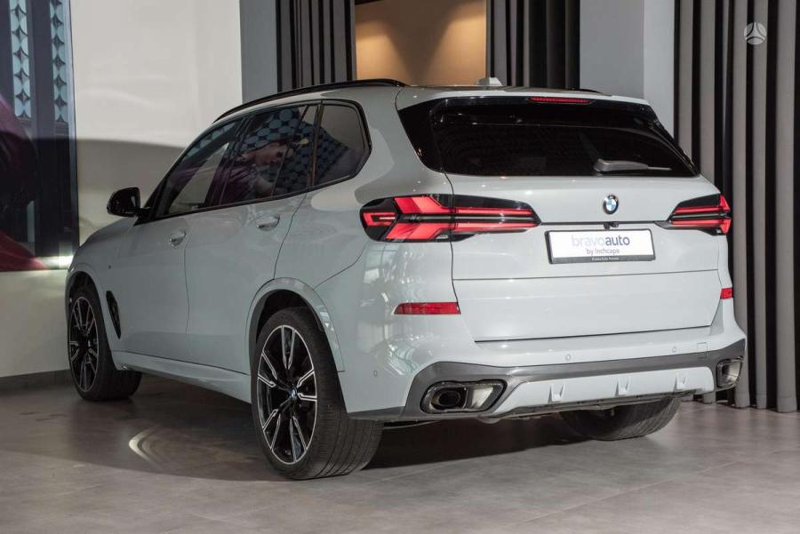 BMW X5 2023 in Kaunas, with an engine capacity of 3.00 L and mileage of 76 thousand km for 72744 €, photo 9 on AUTOMOTO.COM.LV