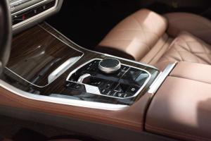 BMW X5 2023 in Kaunas, with an engine capacity of 3.00 L and mileage of 76 thousand km for 72744 €, photo 20 on AUTOMOTO.COM.LV