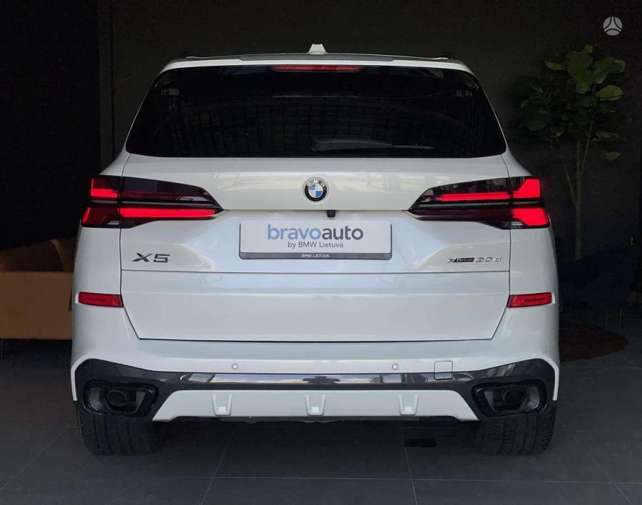 BMW X5 2023 Klaipėda, ar dzinēja tilpumu 3.00 L un nobraukumu 99 tūkst. km par 69991 €, foto 6 vietnē AUTOMOTO.COM.LV