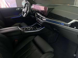 BMW X5 2023 Klaipėda, ar dzinēja tilpumu 3.00 L un nobraukumu 99 tūkst. km par 69991 €, foto 14 vietnē AUTOMOTO.COM.LV