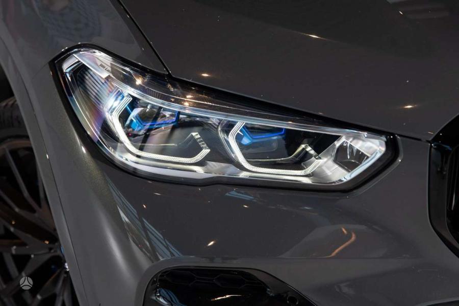 BMW X5 2023 in Kaunas, with an engine capacity of 3.00 L and mileage of 93 thousand km for 54771 €, photo 5 on AUTOMOTO.COM.LV
