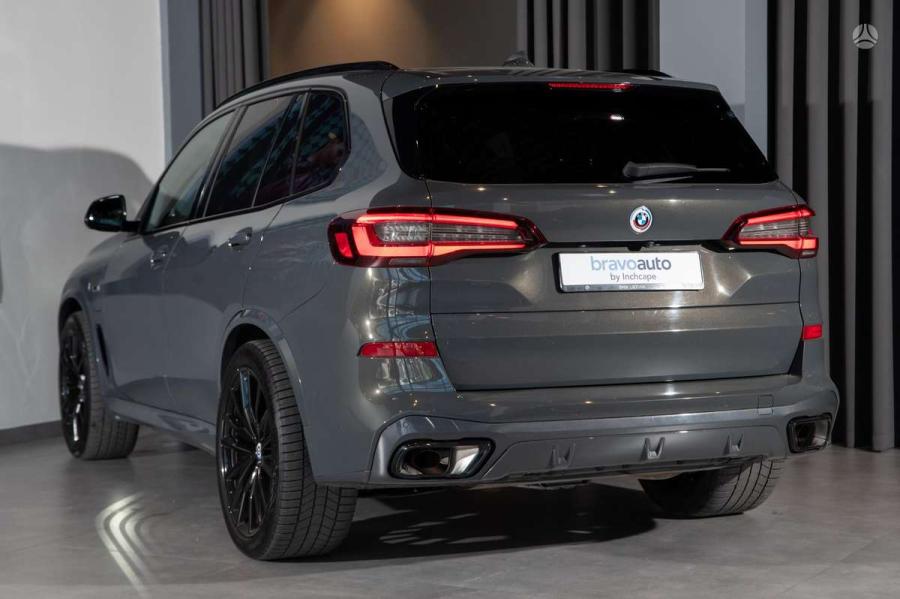 BMW X5 2023 in Kaunas, with an engine capacity of 3.00 L and mileage of 93 thousand km for 54771 €, photo 8 on AUTOMOTO.COM.LV