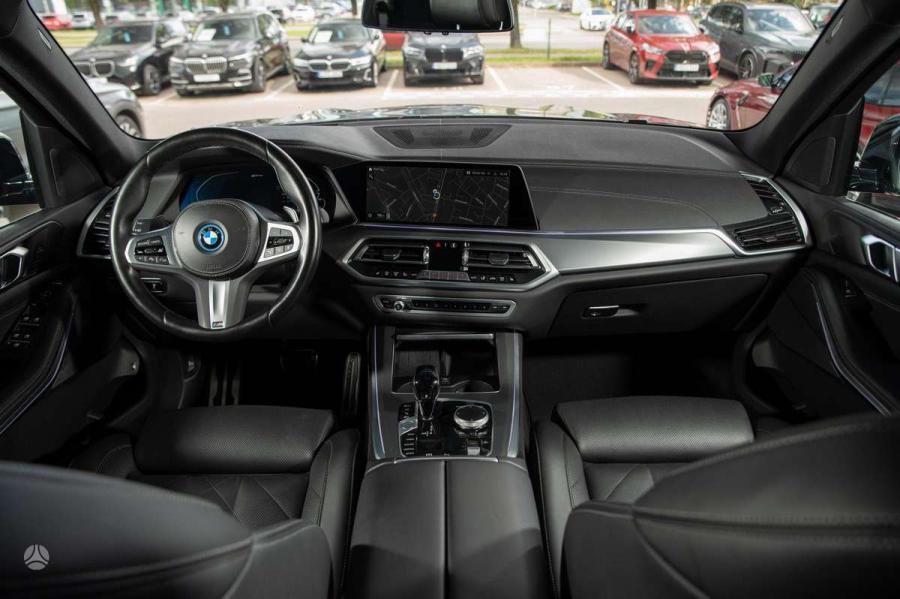 BMW X5 2023 in Kaunas, with an engine capacity of 3.00 L and mileage of 93 thousand km for 54771 €, photo 14 on AUTOMOTO.COM.LV