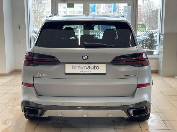 BMW X5 2024 Klaipėda, ar dzinēja tilpumu 3.00 L un nobraukumu 40 tūkst. km par 81599 €, foto 5 vietnē AUTOMOTO.COM.LV