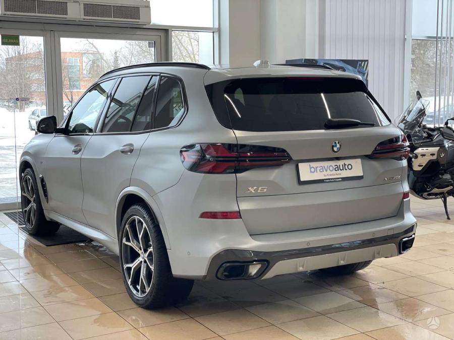 BMW X5 2024 Klaipėda, ar dzinēja tilpumu 3.00 L un nobraukumu 40 tūkst. km par 81599 €, foto 6 vietnē AUTOMOTO.COM.LV