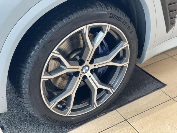BMW X5 2024 Klaipėda, ar dzinēja tilpumu 3.00 L un nobraukumu 40 tūkst. km par 81599 €, foto 9 vietnē AUTOMOTO.COM.LV