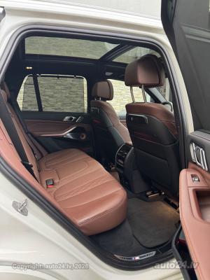 BMW X5 2024 Tallina, ar dzinēja tilpumu 3.00 L un nobraukumu 11 tūkst. km par 90000 €, foto 11 vietnē AUTOMOTO.COM.LV