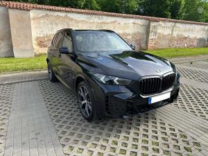BMW X5 2024 in Kaunas, with an engine capacity of 2.99 L and mileage of 34 thousand km for 82000 €, photo 3 on AUTOMOTO.COM.LV