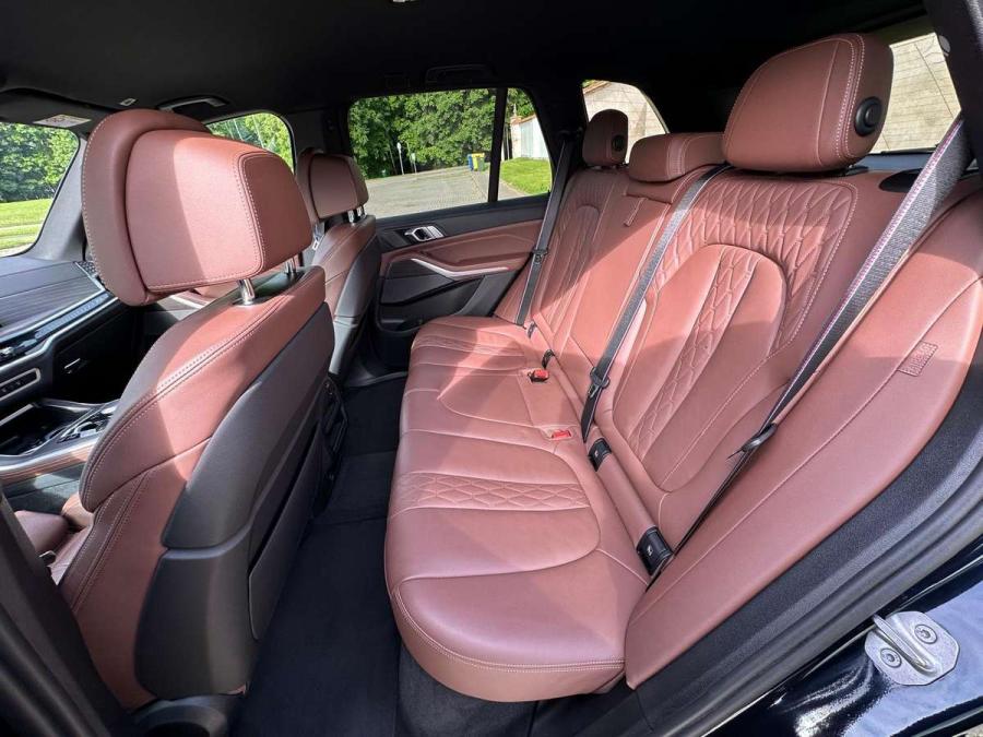 BMW X5 2024 in Kaunas, with an engine capacity of 2.99 L and mileage of 34 thousand km for 82000 €, photo 11 on AUTOMOTO.COM.LV
