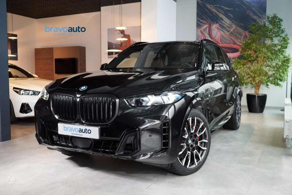 BMW X5 2025 Kauņa, ar dzinēja tilpumu 3.00 L un nobraukumu 8 tūkst. km par 93772 €, foto 1 vietnē AUTOMOTO.COM.LV