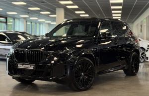 BMW X5 2025 Klaipėda, ar dzinēja tilpumu 2.99 L un nobraukumu 20 tūkst. km par 94950 €, foto 3 vietnē AUTOMOTO.COM.LV