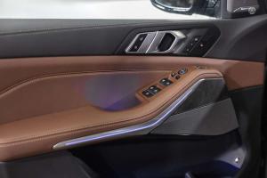 BMW X5 2026 in Vilnius, with an engine capacity of 3.00 L and mileage of 3 thousand km for 99891 €, photo 32 on AUTOMOTO.COM.LV