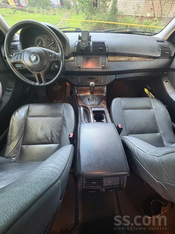 Green BMW X5 2001 in Riga, with an engine capacity of 3.00 L and mileage of 330 thousand km for 3200 €, photo 6 on AUTOMOTO.COM.LV