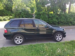 Green BMW X5 2002 in Riga, with an engine capacity of 3.00 L and mileage of 0 thousand km for 3400 €, photo 9 on AUTOMOTO.COM.LV