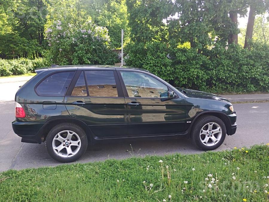 Green BMW X5 2002 in Riga, with an engine capacity of 3.00 L and mileage of 0 thousand km for 3400 €, photo 9 on AUTOMOTO.COM.LV