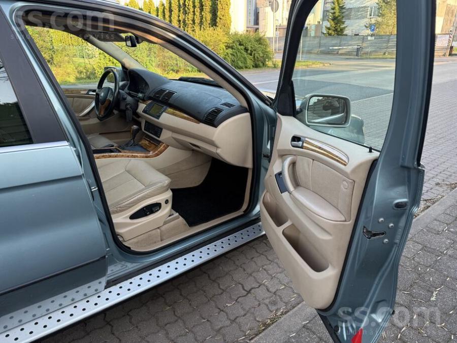Green BMW X5 2002 in Jelgava, with an engine capacity of 3.00 L and mileage of 301 thousand km for 5300 €, photo 18 on AUTOMOTO.COM.LV