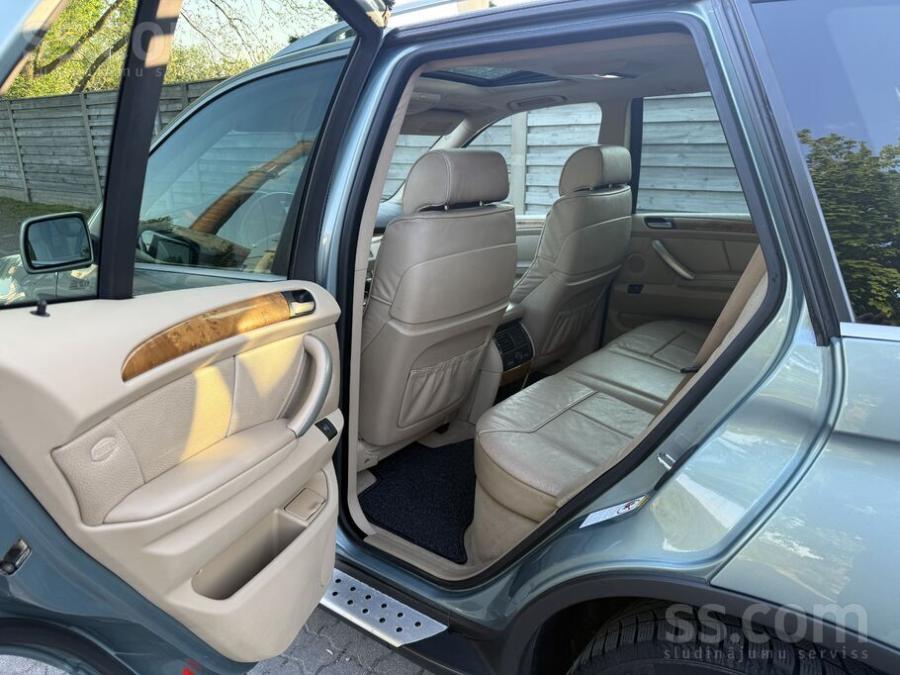 Green BMW X5 2002 in Jelgava, with an engine capacity of 3.00 L and mileage of 301 thousand km for 5300 €, photo 26 on AUTOMOTO.COM.LV