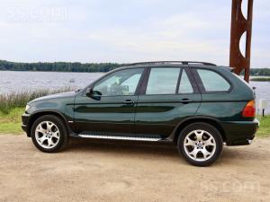 Zaļš BMW X5 2002 Ogre, ar dzinēja tilpumu 4.40 L un nobraukumu 150 tūkst. km par 7200 €, foto 9 vietnē AUTOMOTO.COM.LV