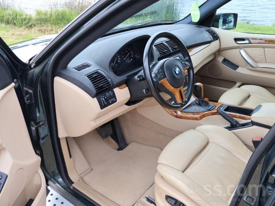 Zaļš BMW X5 2002 Ogre, ar dzinēja tilpumu 4.40 L un nobraukumu 150 tūkst. km par 7200 €, foto 13 vietnē AUTOMOTO.COM.LV