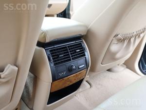 Zaļš BMW X5 2002 Ogre, ar dzinēja tilpumu 4.40 L un nobraukumu 150 tūkst. km par 7200 €, foto 19 vietnē AUTOMOTO.COM.LV