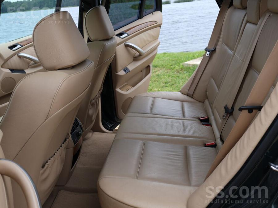 Zaļš BMW X5 2002 Ogre, ar dzinēja tilpumu 4.40 L un nobraukumu 150 tūkst. km par 7200 €, foto 20 vietnē AUTOMOTO.COM.LV