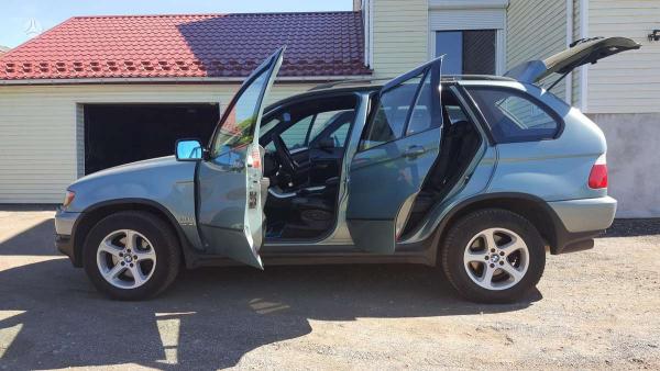 Green BMW X5 2003 in Taurage, with an engine capacity of 2.93 L and mileage of 377 thousand km for 9999 €, photo 1 on AUTOMOTO.COM.LV