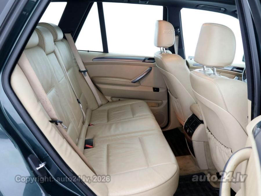 Зеленый БМВ Х5 2004 в Таллин, объемом двигателя 3.00 л и пробегом 321 тыс. км за 3999 €, фото 7 на AUTOMOTO.COM.LV