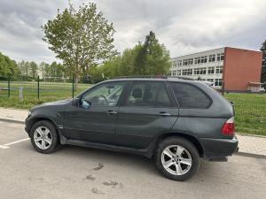 Green BMW X5 2004 in Vilnius, with an engine capacity of 3.00 L and mileage of 529 thousand km for 3000 €, photo 4 on AUTOMOTO.COM.LV