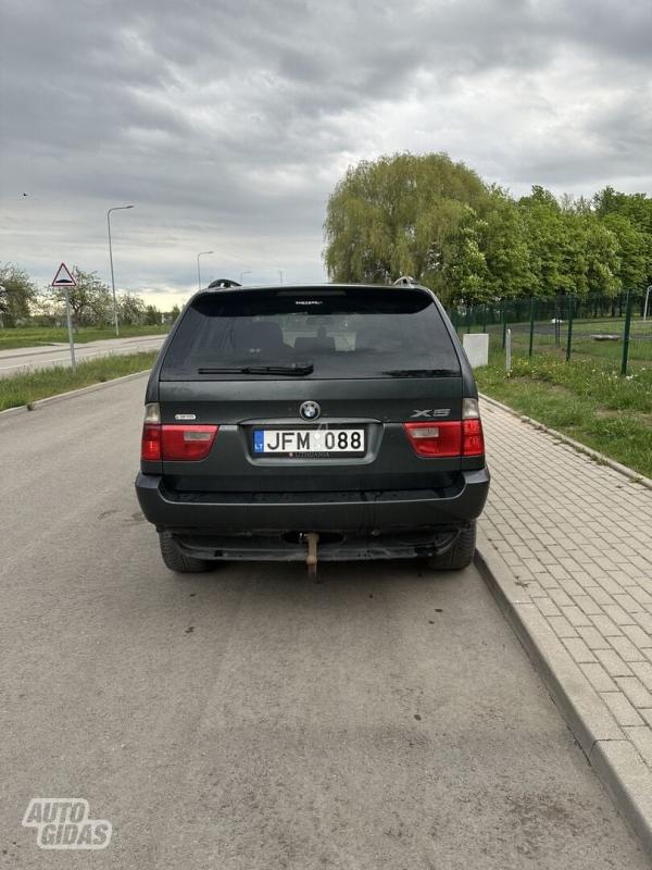 Зеленый БМВ Х5 2004 в Вильнюс, объемом двигателя 3.00 л и пробегом 529 тыс. км за 3000 €, фото 5 на AUTOMOTO.COM.LV
