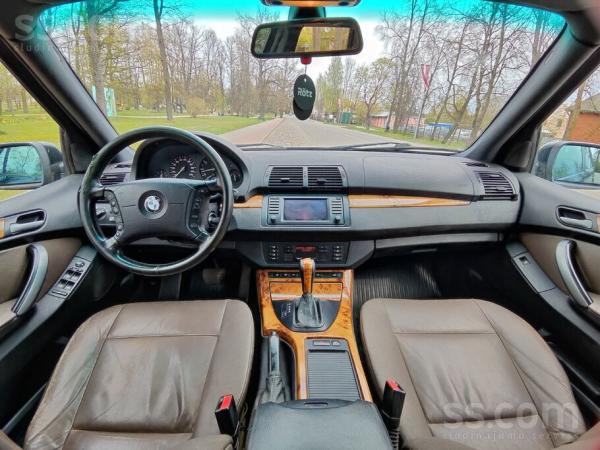 Zaļš BMW X5 2004 Tukums, ar dzinēja tilpumu 3.00 L un nobraukumu 398 tūkst. km par 3750 €, foto 7 vietnē AUTOMOTO.COM.LV