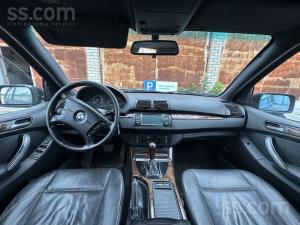 Green BMW X5 2004 in Riga, with an engine capacity of 3.00 L and mileage of 308 thousand km for 3900 €, photo 13 on AUTOMOTO.COM.LV