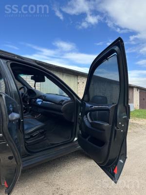 Zaļš BMW X5 2004 Gulbene, ar dzinēja tilpumu 3.00 L un nobraukumu 376 tūkst. km par 4800 €, foto 8 vietnē AUTOMOTO.COM.LV