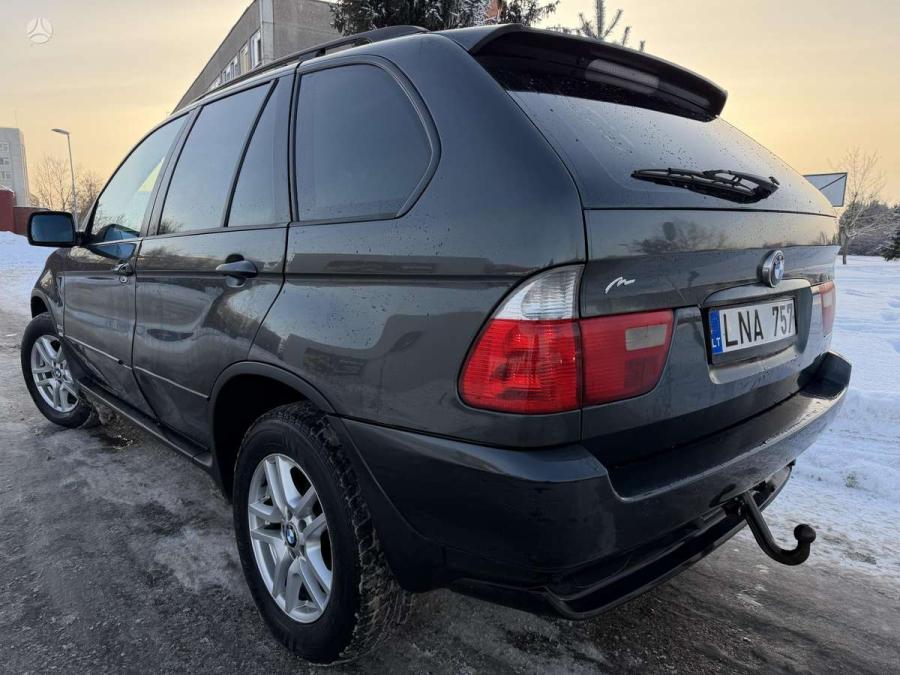 Green BMW X5 2005 in Kaunas, with an engine capacity of 2.99 L and mileage of 345 thousand km for 3890 €, photo 3 on AUTOMOTO.COM.LV